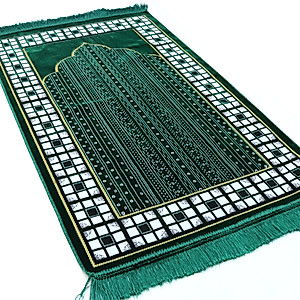 Modefa Turkish Islamic Prayer Rug - Thin & Lightweight Velvet Praying Carpet - Soft Muslim Praying Mat Janamaz - Ramadan or Eid Gift for Men & Women - with Car Hanger - Vined Arch (Green)
