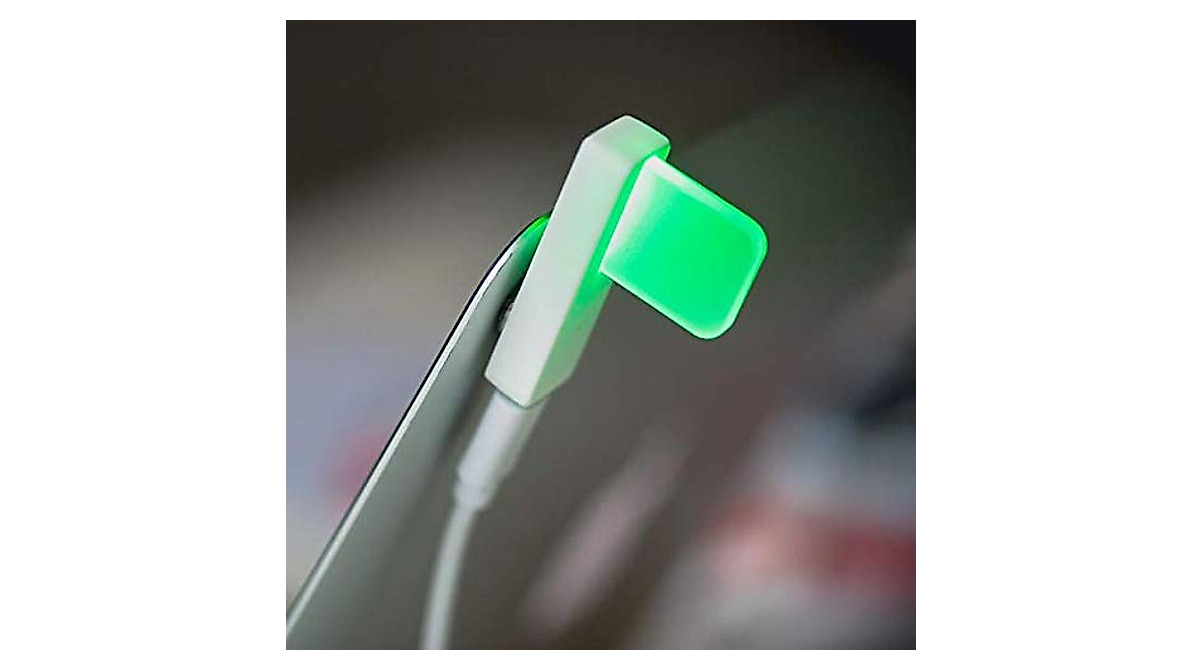 Luxafor Flag LED USB Busy Light | Control Your Workday