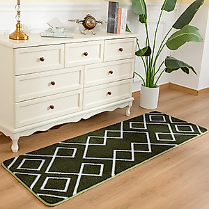 Rtizon Runner Rug for Bedroom, 2x6 Feet Green Shag Area Rugs with Memory Foam for Hallway Bedside, Fluffy Shaggy Machine Washable Moroccan Geometric Carpet for Dorm Living Room Laundry