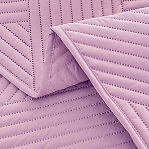 Whale Flotilla Queen Quilt Set, Soft Lightweight Quilts Bedspreads Coverlet with Embossed Pattern, Bedding Sets with 2 Pillow Shams, Reversible Bed Cover for All Seasons, 96x90 Inches, Purple