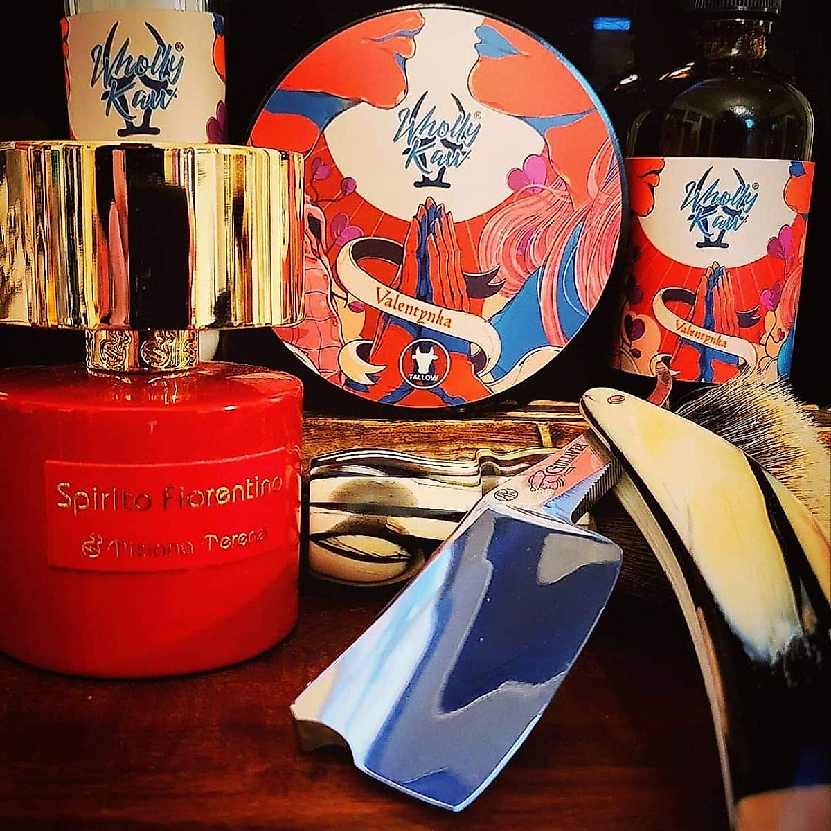 Valentynka Tallow Shaving Soap. Enriched with Donkey Milk, Water Buffalo Milk, Whey Proteins, Omega 3, Omega 6, Hops Extract. Canadian Fir, Leather, Orange, Jasmine, Sugar, Amber, Saffron, Cedarwood