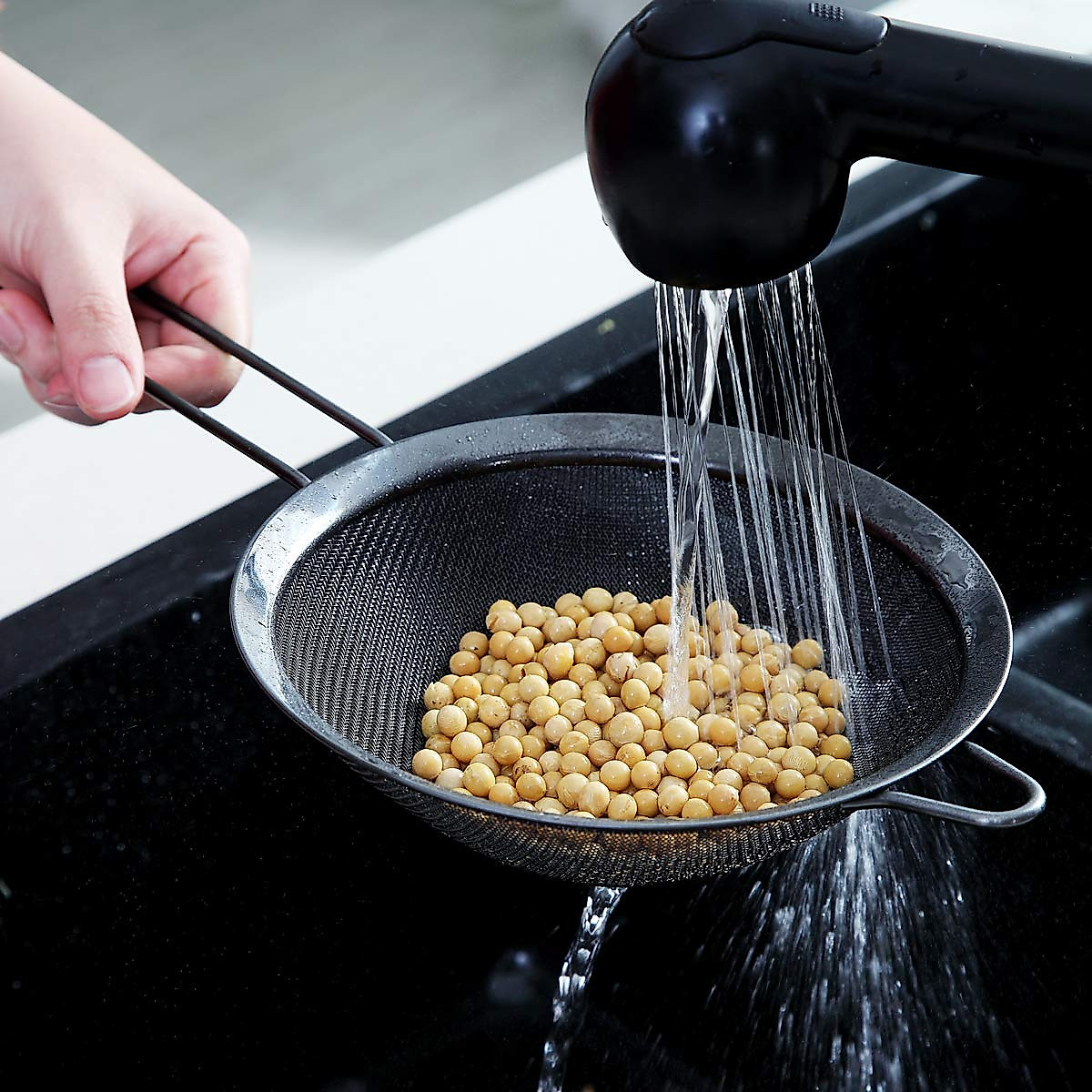 Kyraton Black Fine Mesh Strainer 3 Pieces Set, Flour Sifter For Baking, Stainless Steel Clander, Matcha Tea Strainer, Gravy Separator, Stasher Sieve Pasta Strainers