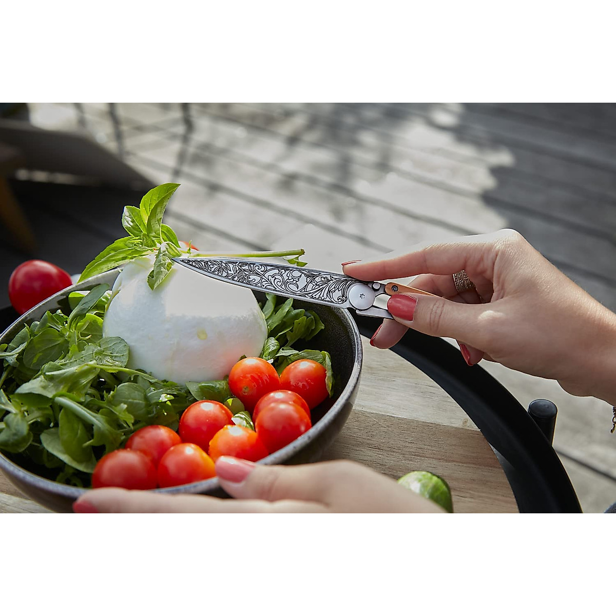 Ultra-light folding pocket knife with belt clip - Juniper Wood 1.3 oz version - Thin and sharp blade - Art Nouveau design - Stainless steel - Elegant and modern design