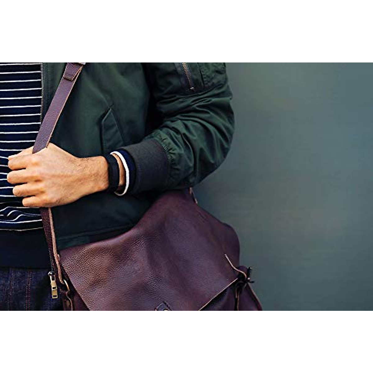 Fitbit Inspire Fitness Tracker, One Size (S and L Bands Included)