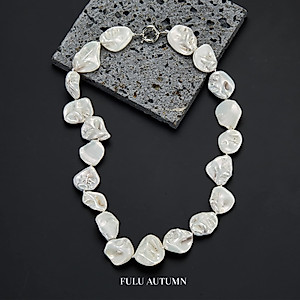 Pearl Choker Necklace for Women Boho Beaded Statement Necklace with Black White Large Freshwater Pearls Silver Fashion Jewelry Gift(White)