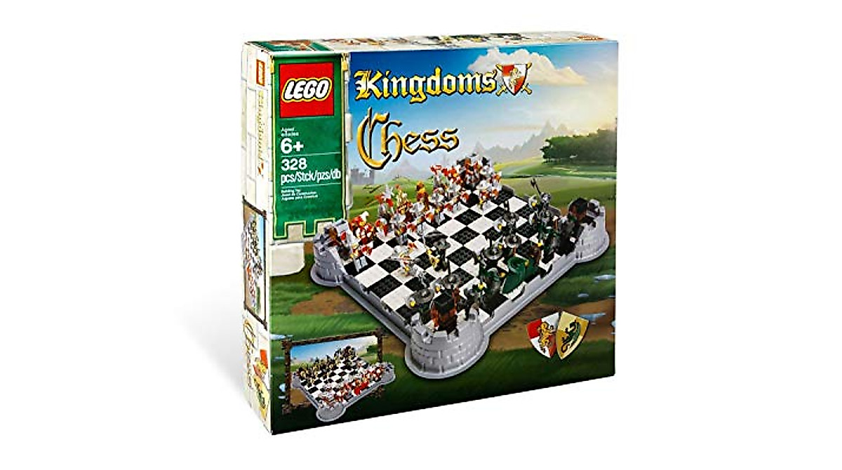LEGO Kingdoms Chess Set - Play with Minifigures