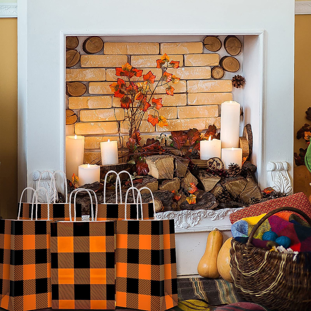 Whaline 20 Pieces Thanksgiving Fall Halloween Paper Bags Orange Black Buffalo Plaid Kraft Party Bags with Handle Party Favor Gift Bag Candy Treat Bag for Autumn Thanksgiving Halloween Wedding
