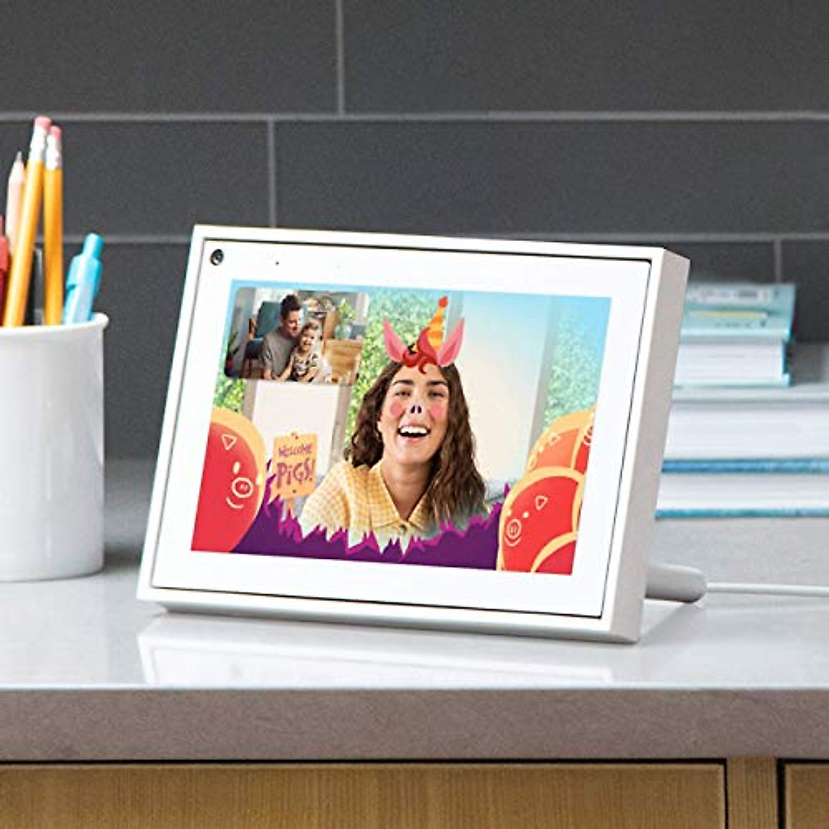 Portal Mini Black 8" from Facebook. Smart, Hands-Free Video Calling with Alexa Built-in