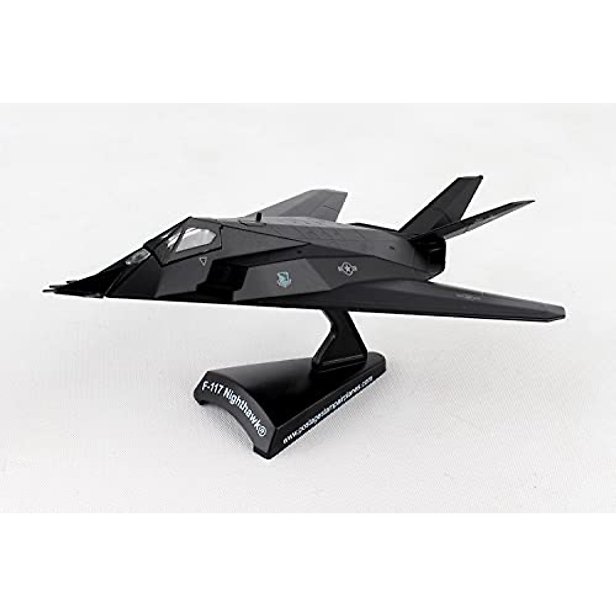 Daron Worldwide Trading F-117 Nighthawk 1:150 Vehicle , Black