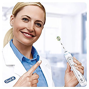 Oral-B FlossAction Replacement Heads for Electric Toothbrush with CleanMaximiser Technology, Pack of 3