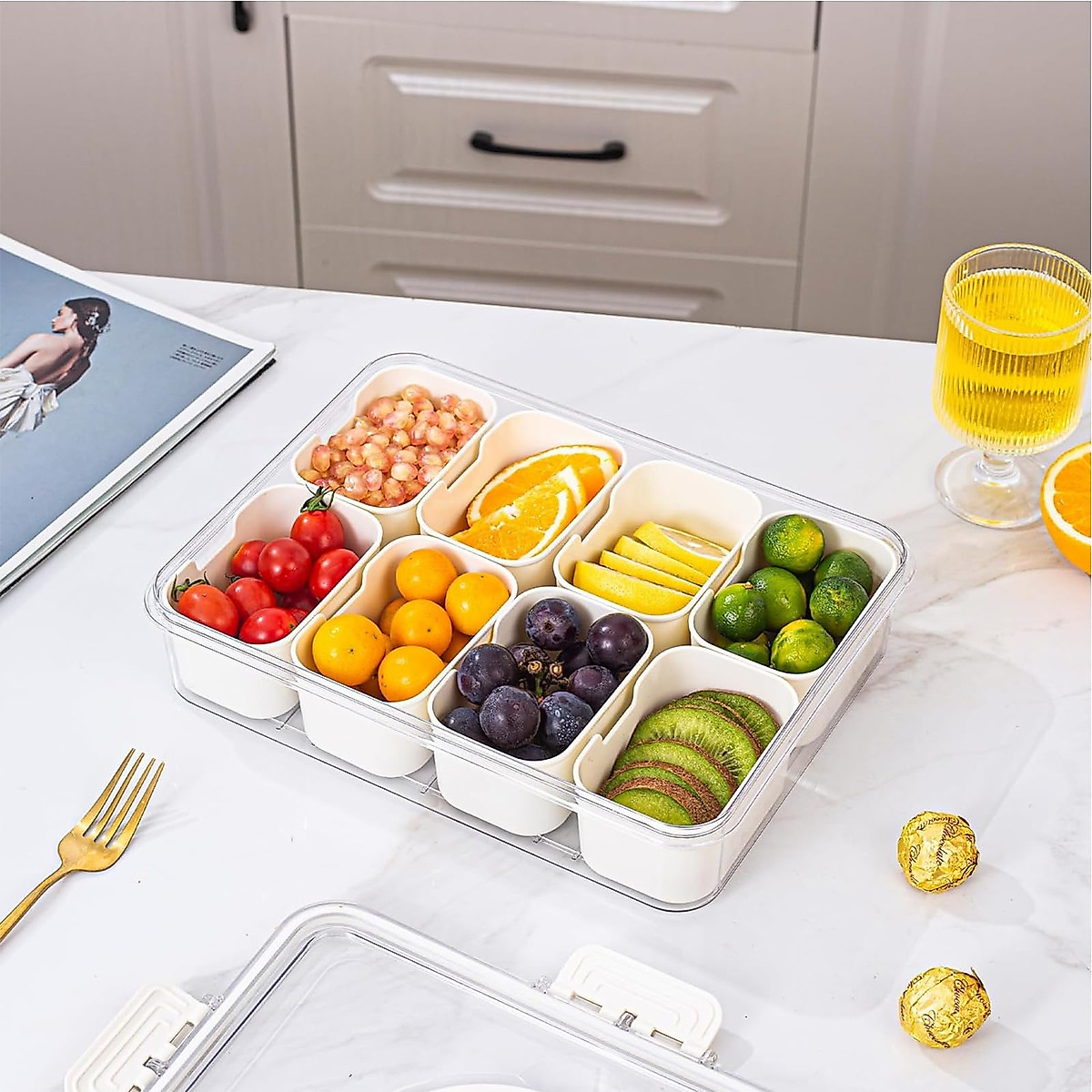 Beceto Divided Serving Tray with Lid and Handle, Snackle Box Container Snack Tray with Lid Candy Organizer Veggie Fruit Storage Containers for Fridge and Party Entertaining Picnic (8 Compartments)