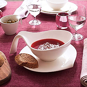 Villeroy & Boch Flow Salad Bowl with Handle, 20.25 oz, White