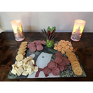 Holiday Christmas Glass Cutting Board: Winter Snowman Family Gathering Design (Snow Family Fun)