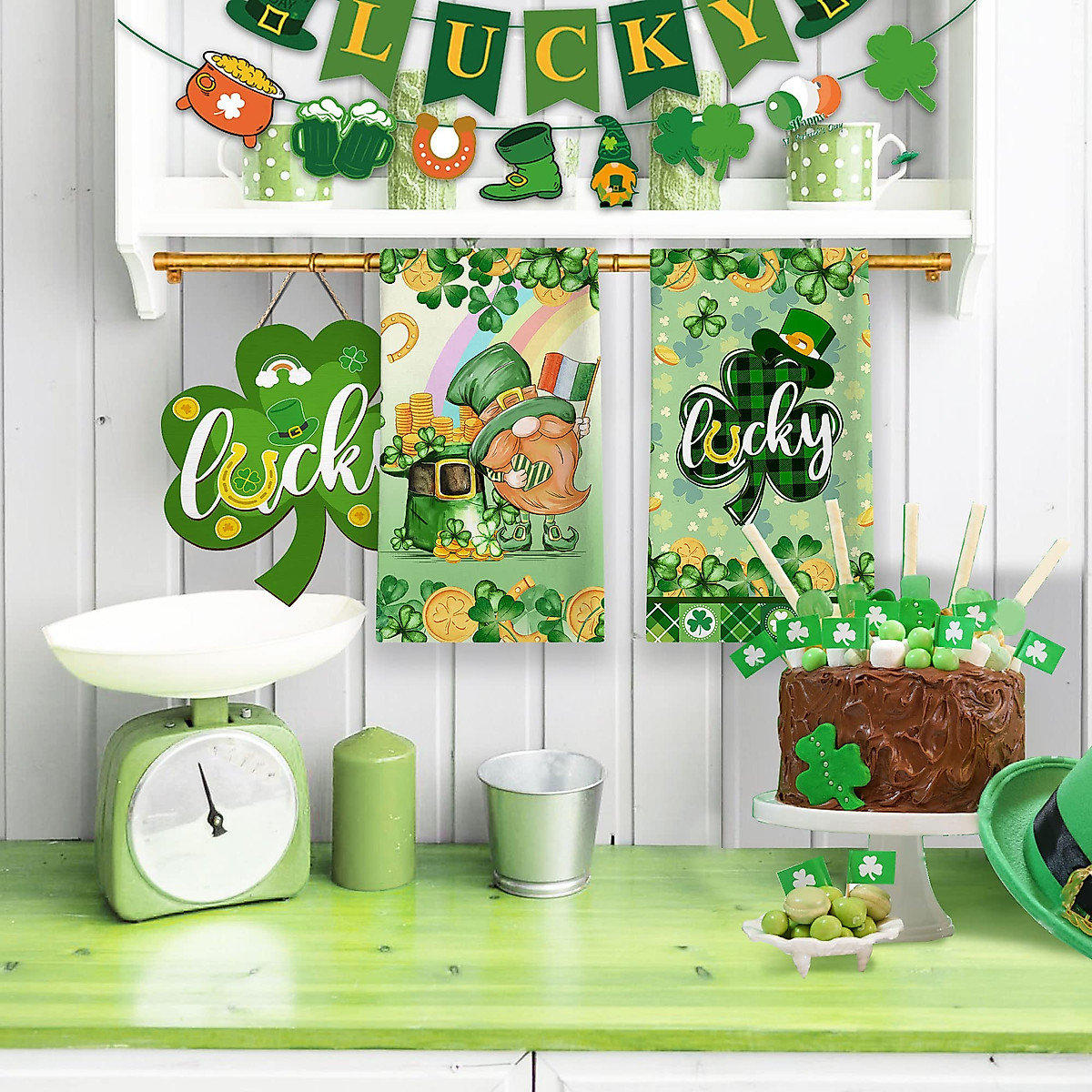 Unibyby St Patricks Day Kitchen Towels, St Patricks Day Towels Set of 2, St Patrick's Day Dish Tea Towels for Bathroom with Leprechaun Gnomes Shamrocks Lucky Decorations for Home (18x28 Inches)