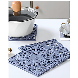 Kalsreui Silicone Trivets for Hot Dishes, Square Trivet Hot Pads for Kitchen Counter, Trivet Mat for Hot Pots and Pans, Heat Resistant Mat for Quartzs, Kitchen Tabletops Pot Holder Set 3 Navy Blue