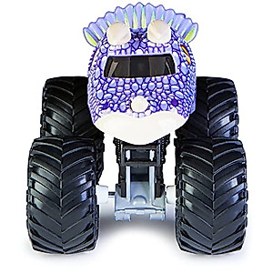 Monster Jam 2022 Spin Master 1:64 Diecast Truck with Bonus Accessory: Arena Favorites Jurassic Attack
