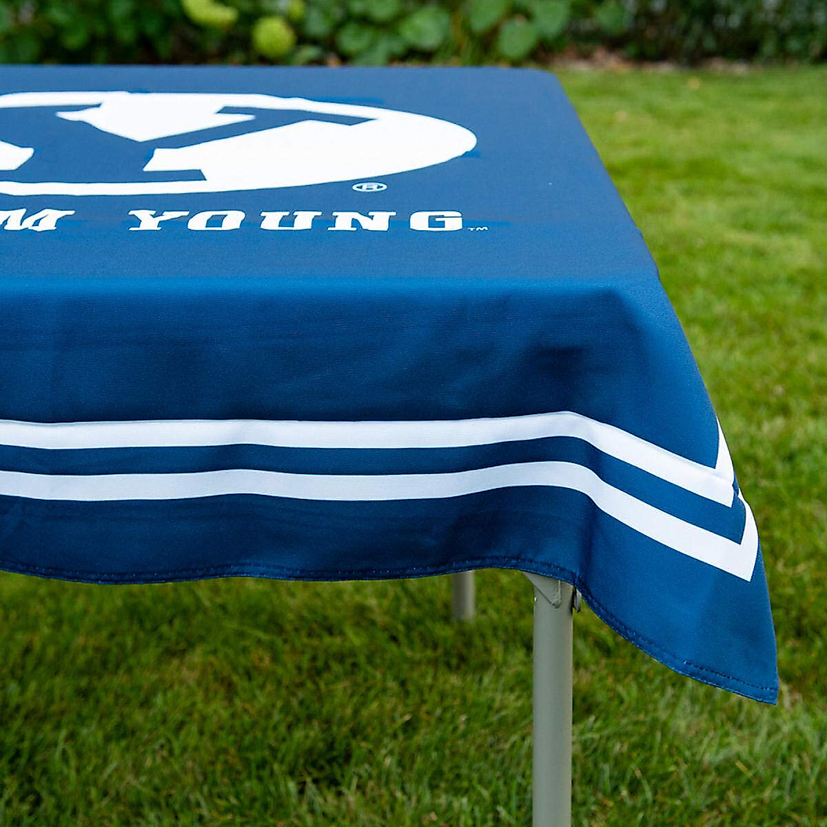 College Flags & Banners Co. Brigham Young Cougars Logo Tablecloth or Table Overlay