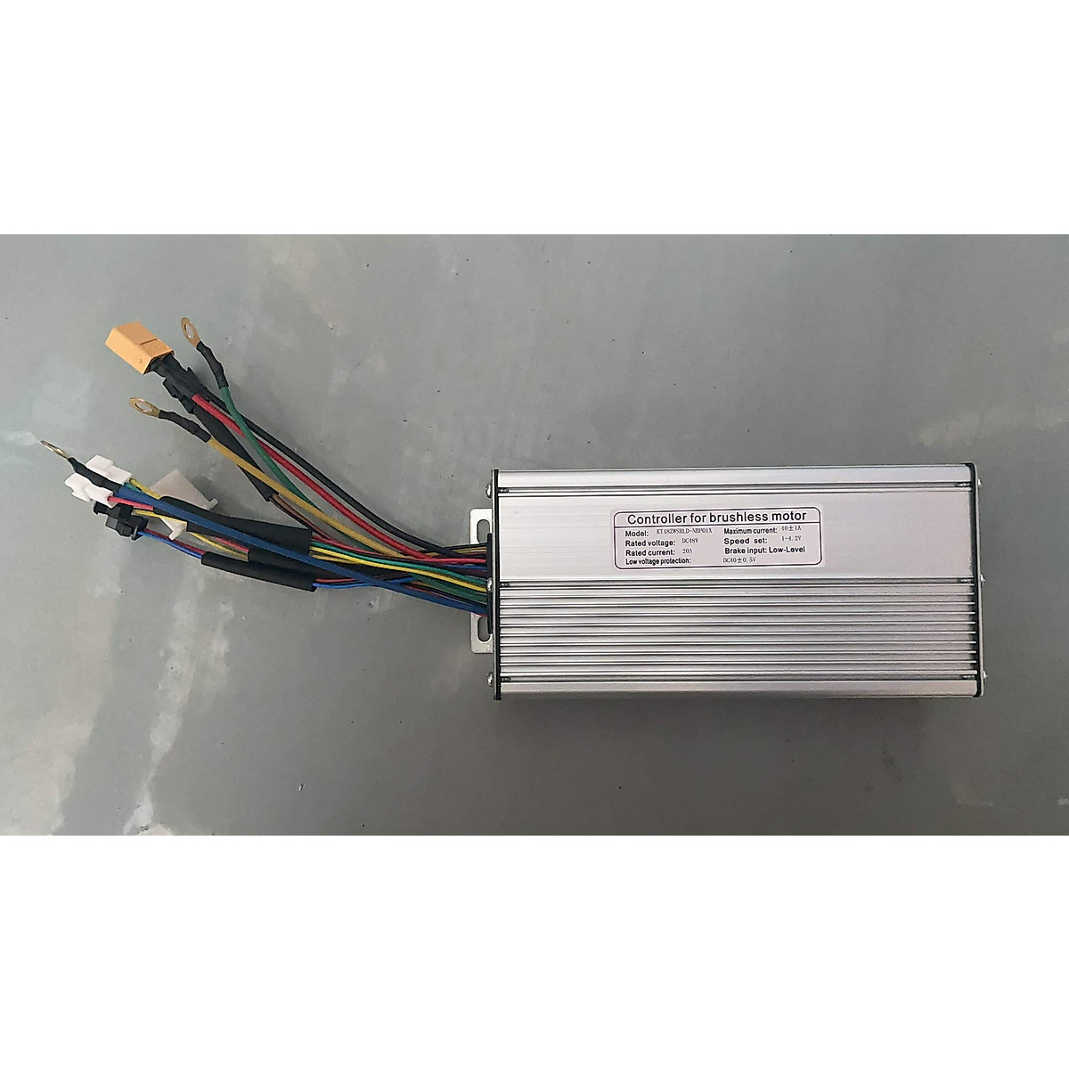 NBPOWER 48V 40A 1500W 2000W Brushless Sine Wave KT Controller with KT LCD8H Color Dsiplay,E-Bike Hub Motor Controller for Electric Bicycle Kit.