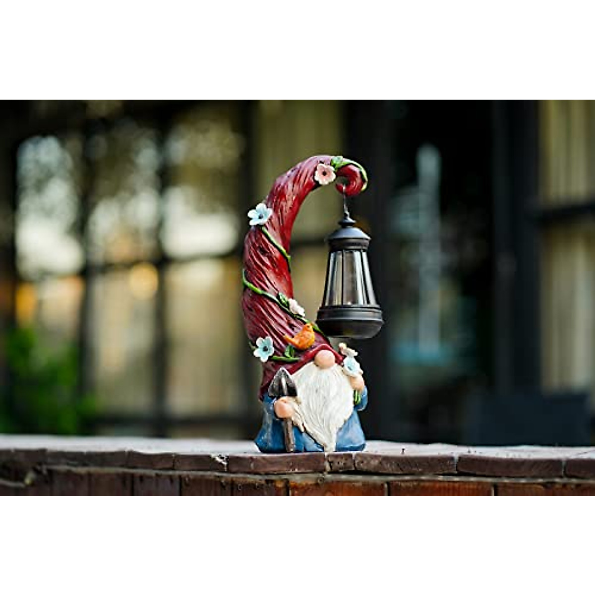 Pohabery Gnome Garden Decor Statue Solar Gnomes Decorations for Yard with Lantern Light Outdoor Decorations for Patio Mom Gift
