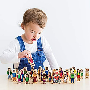 The Freckled Frog - FF420 My Family - Set of 30 - Ages 1+ - Inclusive Wooden Blocks for Toddlers – Includes Grandparents, Moms, Dads and Children Around the World - Double-Sided