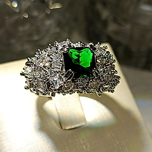 KINMOT Stunning Blossom & Green Zircon Square Stone Promise Rings Size 9 (9)