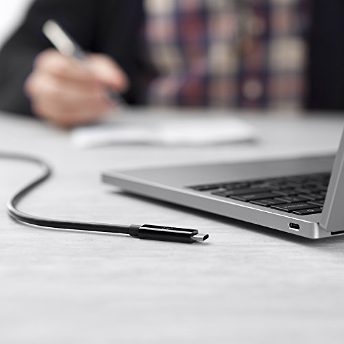 Belkin Thunderbolt 3 USB C to USB C 3.3ft/1M Long Data Transfer Power Cable with 20 Gbps Data Transfer Speed & Up To 10 Gbps for USB3.1 Devices - Supporting Thunderbolt, 4K & Ultra HD Display (Black)