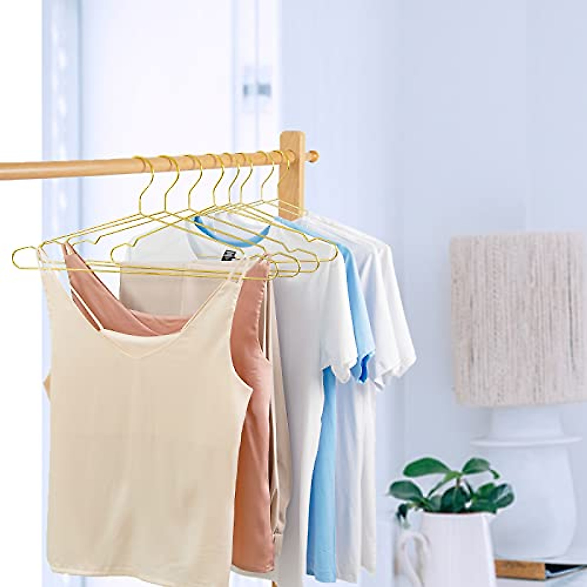 Nature Smile 17 Inch Heavy Duty Shiny Gold Metal Clothes Hanger, Coat Hanger, Suit Hanger, Dress Hanger with Big Notches Pack of 20,Gold