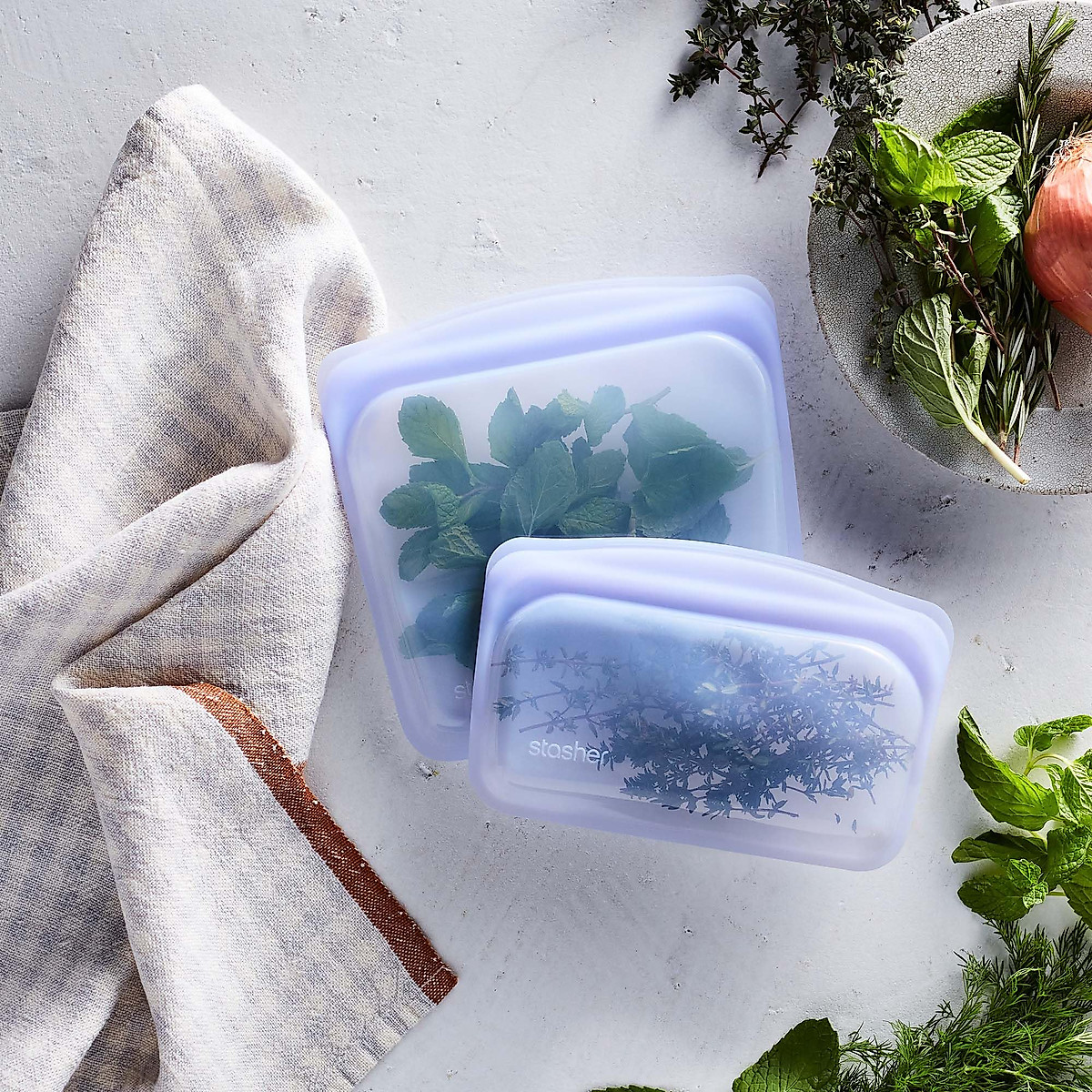 Stasher Premium Silicone Reusable Food Storage Bags, 4-Pack, Rainbow | Multi-Use Food Storage Bags, Lunch Bag, Travel Containers | BPA Free, Leak-free, Dishwasher-Safe, Eco-friendly