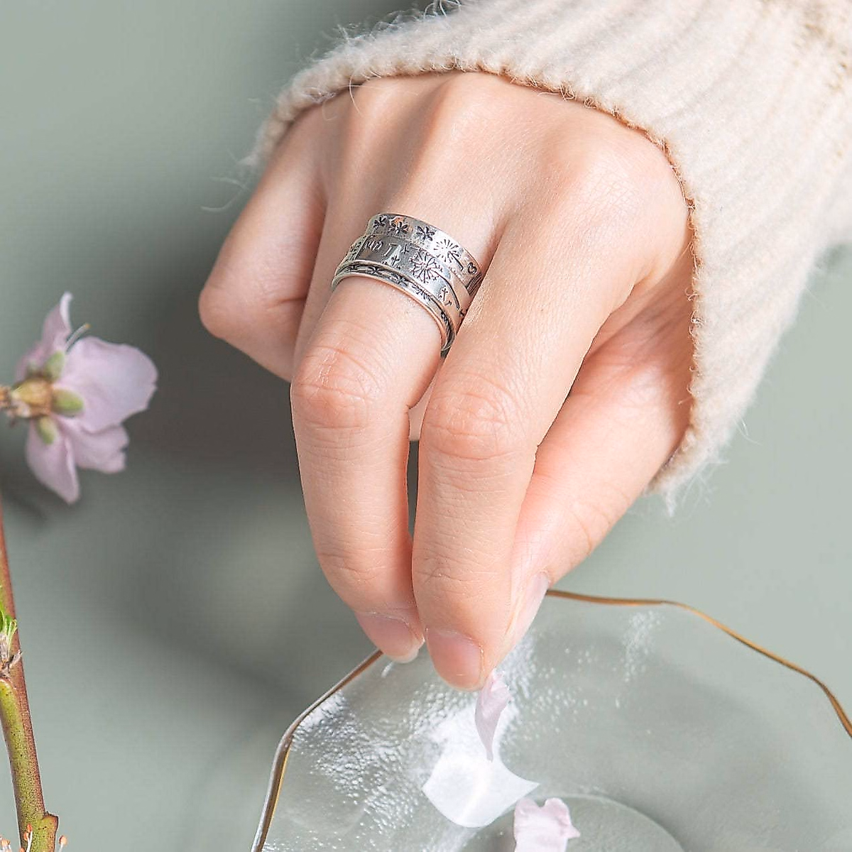 Dandelion Flower Spinner Ring for Women Men I am enough Statement Vintage Anti Anxiety Fidget Rotate Freely Inspirations Stress Relief Stacking Middle Finger Band Fashion Personalized Jewelry Gifts Birthday Xmas (8)