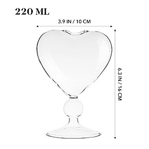 DOITOOL 2PCS Clear Cocktail Glasses Heart Shaped, Cocktail Wine Glass Set of 2 Unique Champagne Glasses Heart Shape Martini Goblet Cups Glassware for KTV Home Bar Club Restaurant