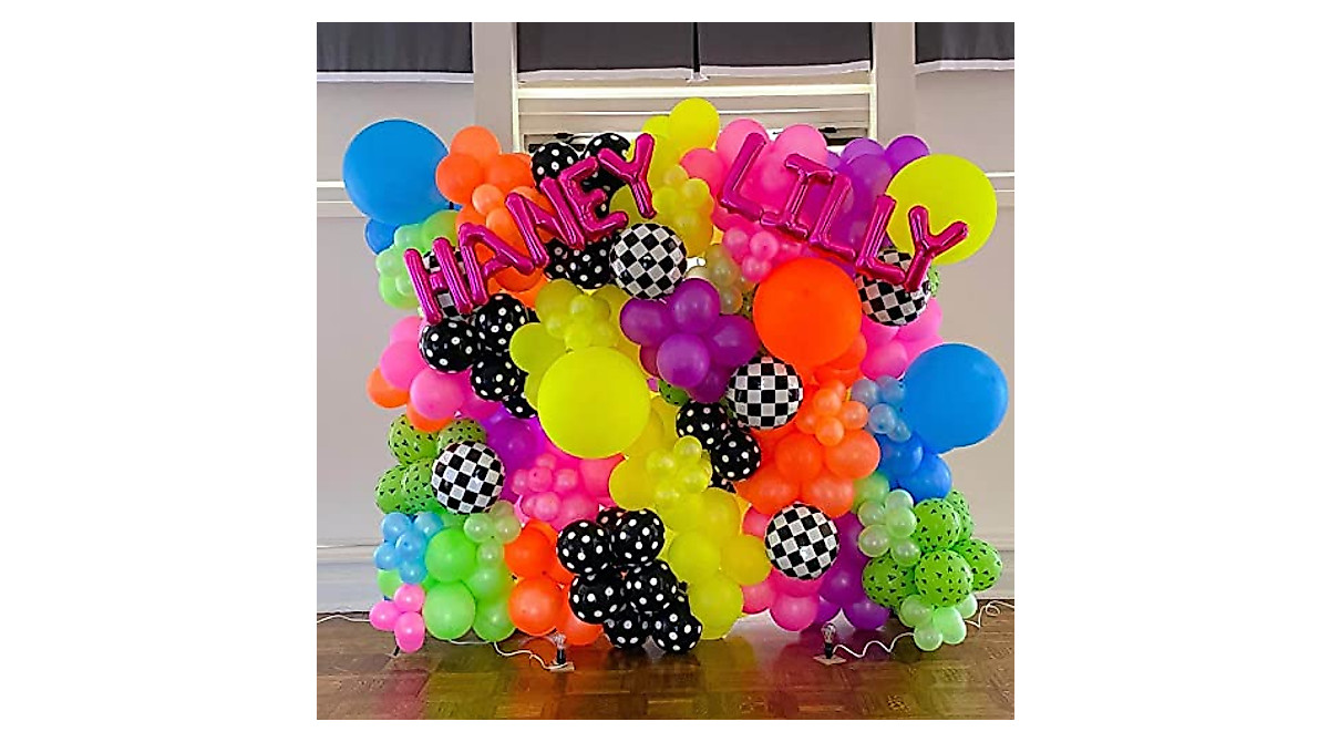 12 Pack Checkered Balloons for Racing Theme Parties