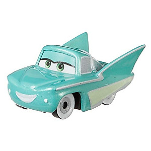 Disney Cars Mini Racers 'Nighttime in Radiator Springs' 3-Pack Cruisin' Lighting McQueen, Red Ramone, Flo