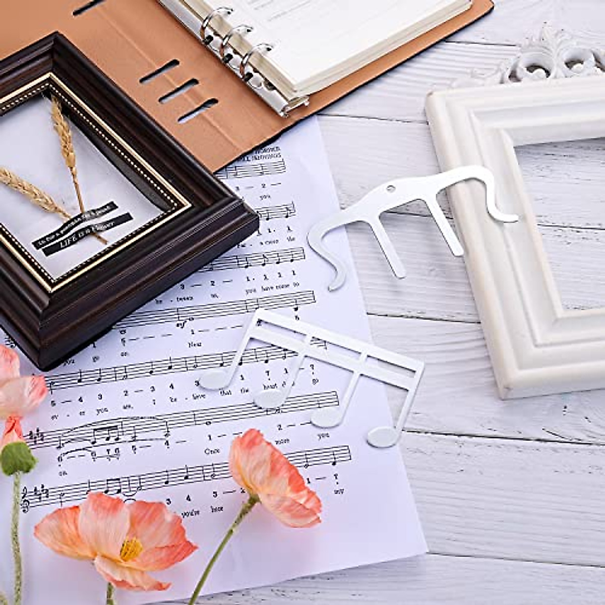 2pcs Metal Music Book Clip, Music Stand Clips Sheet Music Clips for Outdoor Playing, Note Paper, Books Piano, Guitar, Violin, Keyboard (Silver)