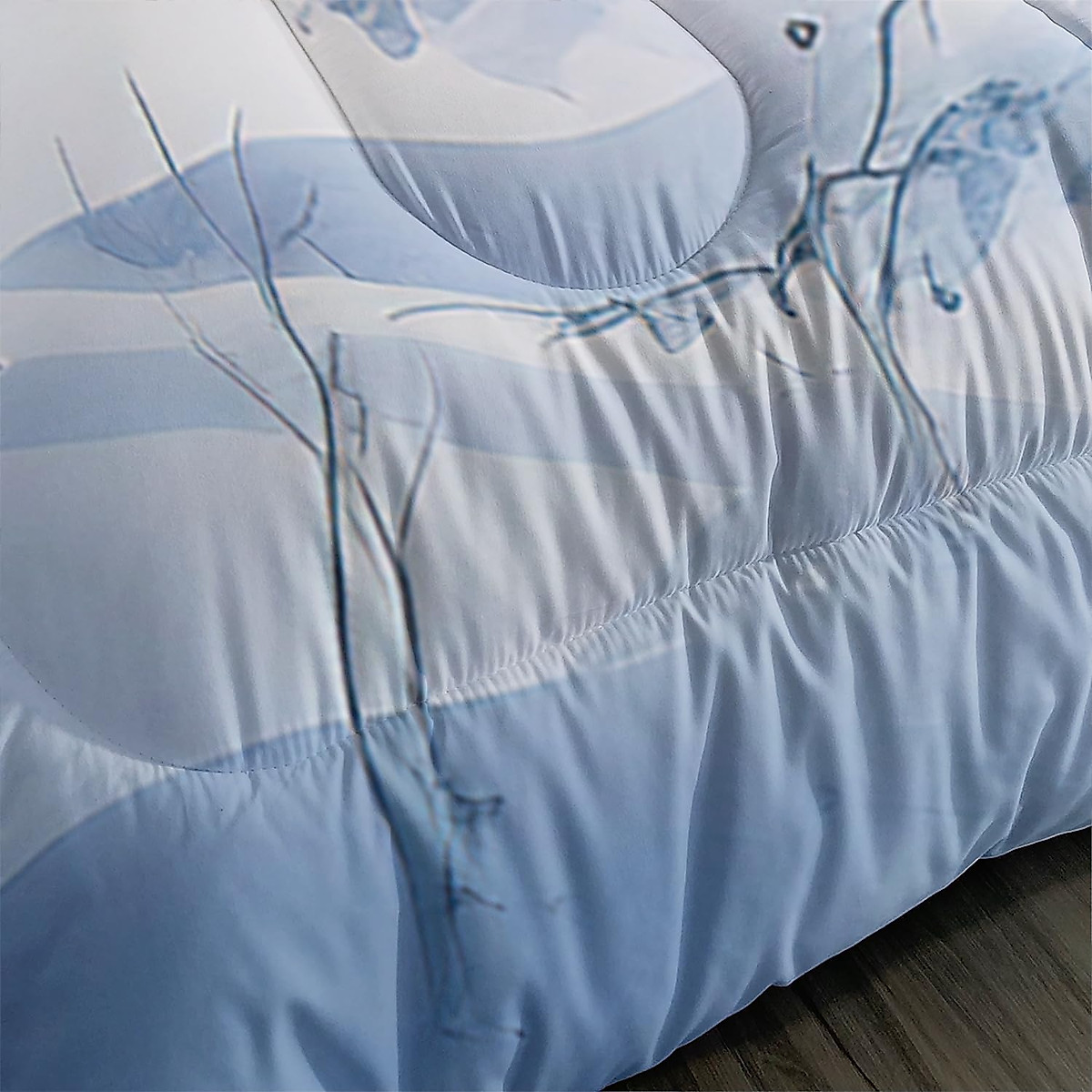 AILONEN Wolf Comforter Set - Full Size, Snow Wolf Bedding Set, Dream Catcher Comforter, Wild Animal Duvet - 3 Pieces, 1 Quilt and 2 Pillowcases