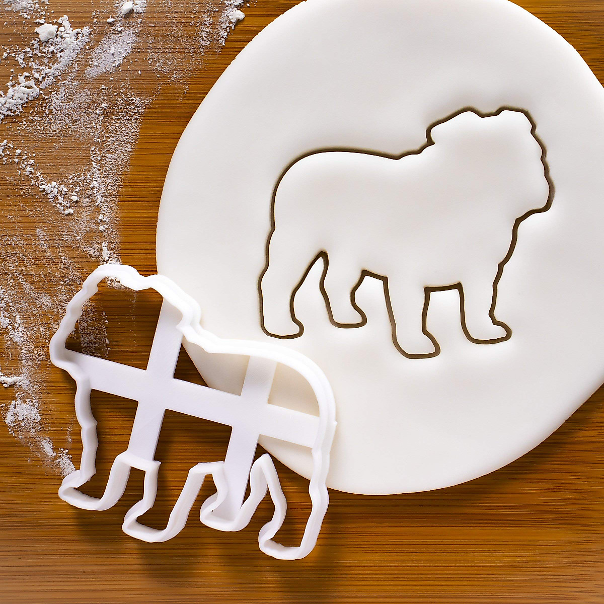 Set of 2 English Bulldog cookie cutters (Designs: English Bulldog Silhouette and English Bulldog Face), 2 pieces - Bakerlogy