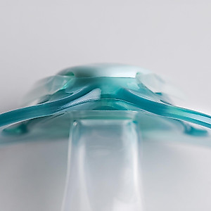 Tommee Tippee Nighttime Pacifier, 6-18months, 2 Pack of Glow in The Dark Pacifiers with Reusable sterilizer pod