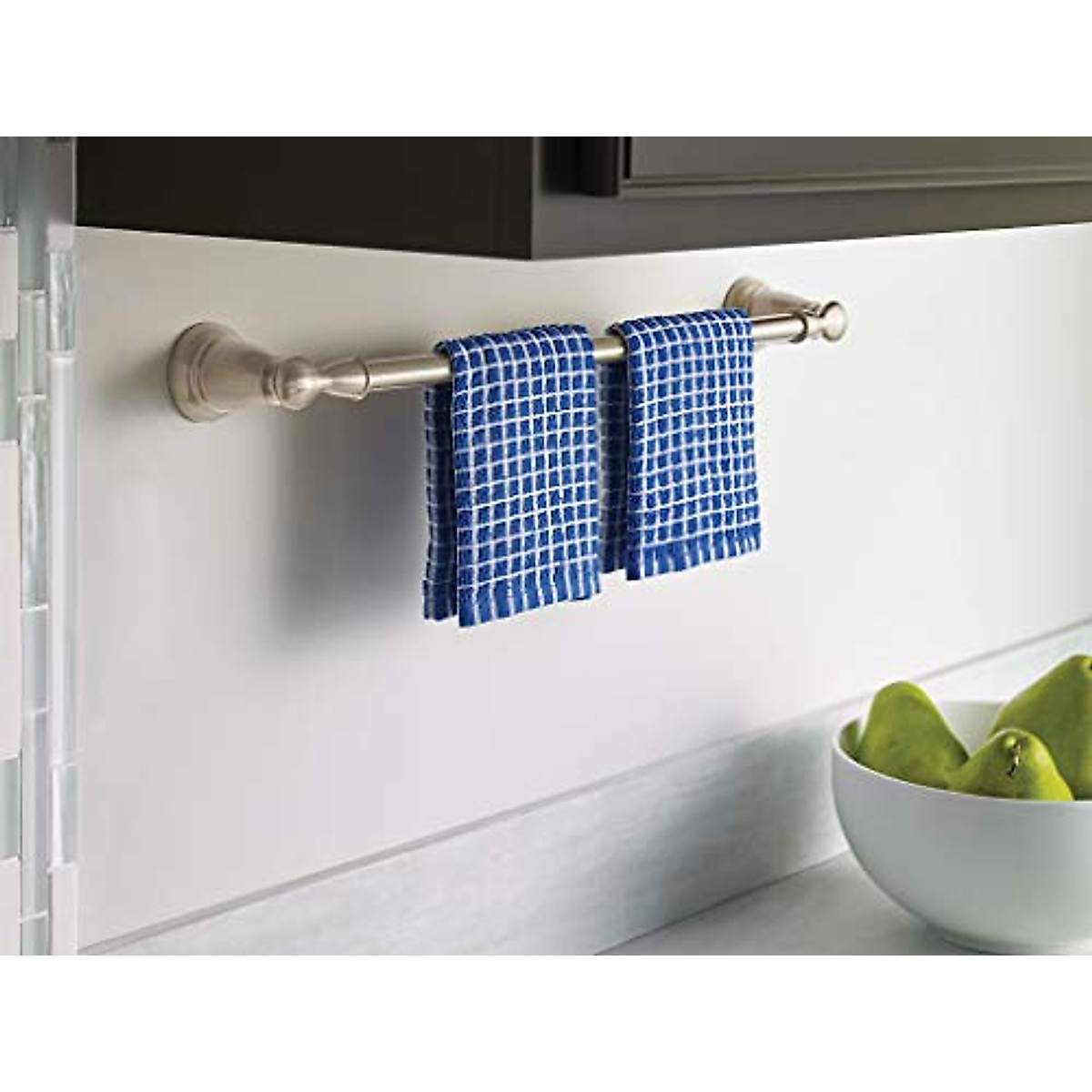 Moen Y2618BN Banbury Brushed Nickel Towel Bar, 18 Inch