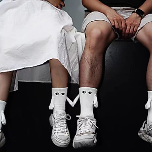 Yawlsow 2 Pair Holding Hands Magnet Socks, Funny Magnetic Hold Socks, Adult Crazy Silly Socks, Gift for Dad,Couple, Coworkers,Buddies,Friend,women,Teen Girl.Wedding Gifts