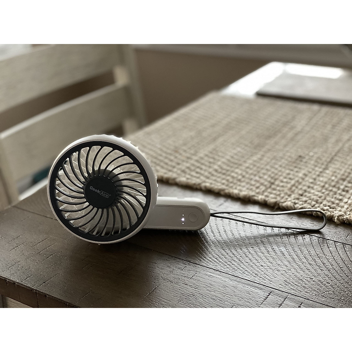 GeekAire 3.5 inch Rechargeable Mini Handheld Desk Portable Purse Travel Fan (Pink)