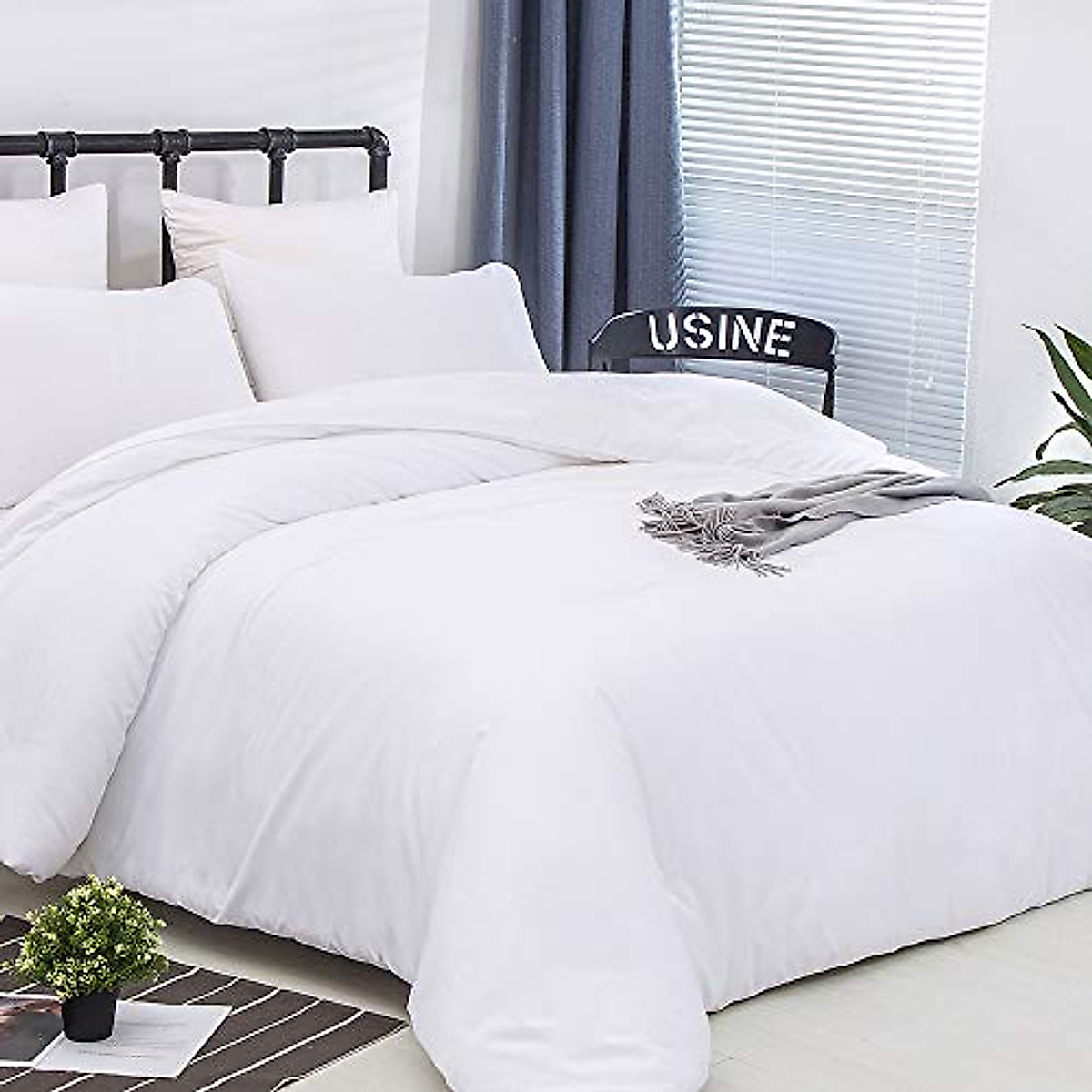 CLOTHKNOW White Comforter Sets Queen White Bedding Comforter Sets Full Plain White Bed Comforter Solid White Queen Size Bedding Set 3Pcs White Comforter Sets Queen