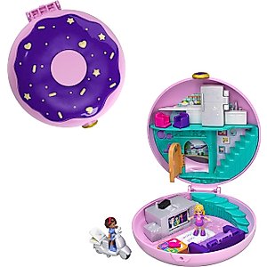 Polly Pocket Playset, Travel Toy with 2 Micro Dolls & Surprise Accessories, Pocket World Donut Pajama Party Compact, Food Toy