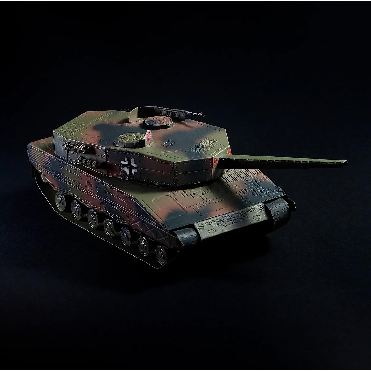 METAL TIME Model Leopard 2, 3D Puzzles for Adults or Teens, DIY Metal Puzzle Model Kit, 3D Metal Model Brain Teaser Puzzle - Great Gift Idea, 57 PCS.