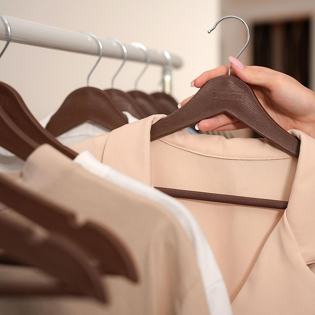 D'orcia Home Clothes Hanger - Heavy Duty Durable Coat and Clothes Hangers - 20 Pack Clothes Hangers Plastic - Non-Slip Clothes Hangers - Wood Look Space Saving Hangers - 360 Degree Swivel Hook (Brown)