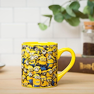Silver Buffalo Universal's Despicable Me Cluttered Minions Ceramic Coffee Mug, 14 Ounces