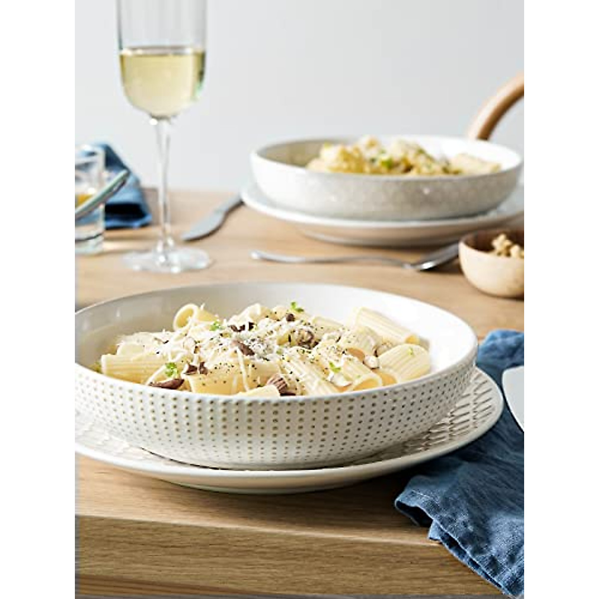 LE TAUCI Pasta Bowls, 42oz Large Salad Bowl, Serving Plate House-warming Wedding Gift, Ceramic Embossment Stoneware Bowl for Fruits, Noodle, Dinner - 9 Inch, Set of 4, Arctic White