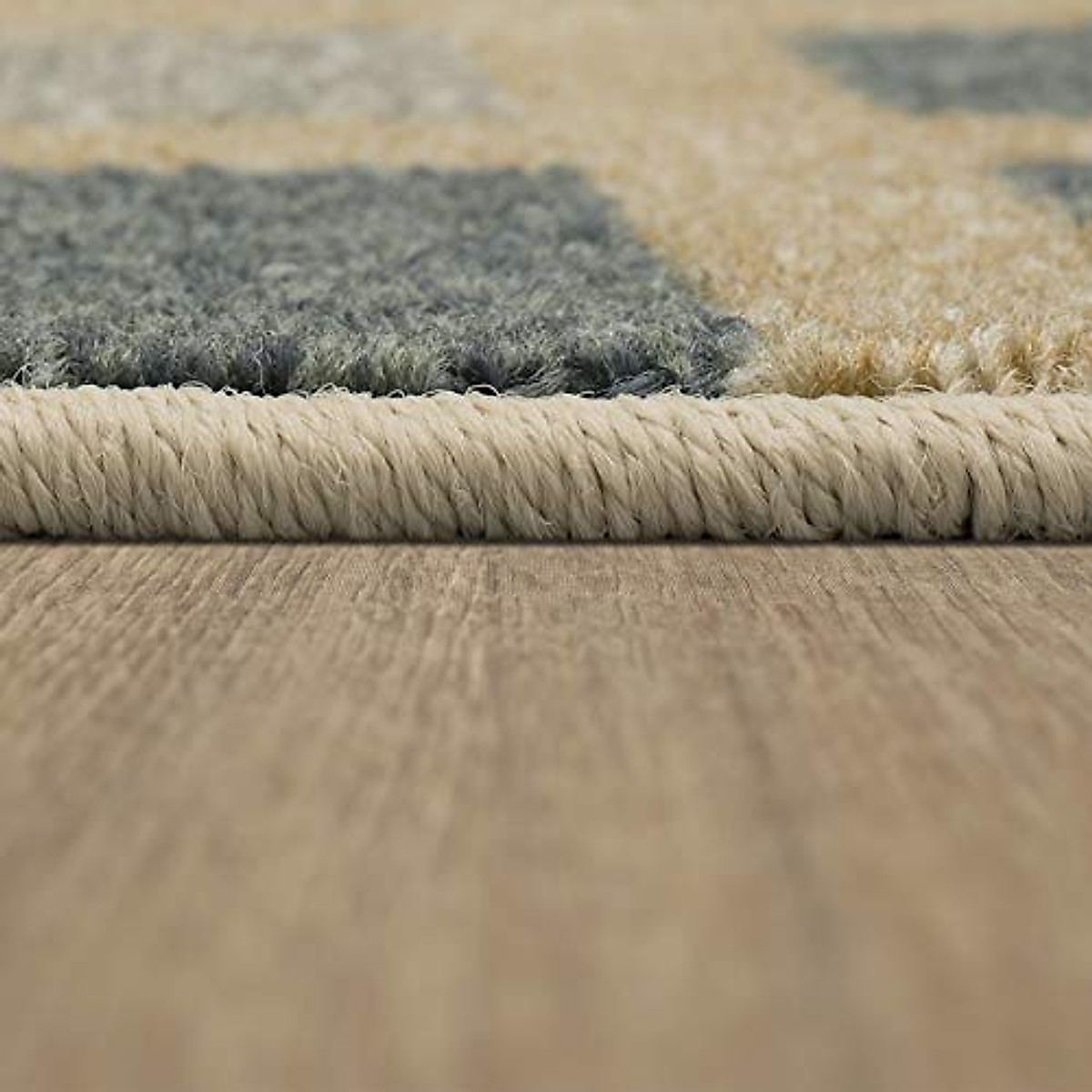 Mohawk Home Soho Regnar Geometric Squares Accent Area Rug, 1'6"x2'6", Multi