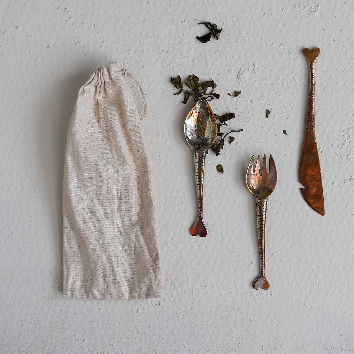 Creative Co-Op Hand Forged Copper Appetizer Cutlery, Set of 4 Serveware, 7" L x 1" W x 0" H