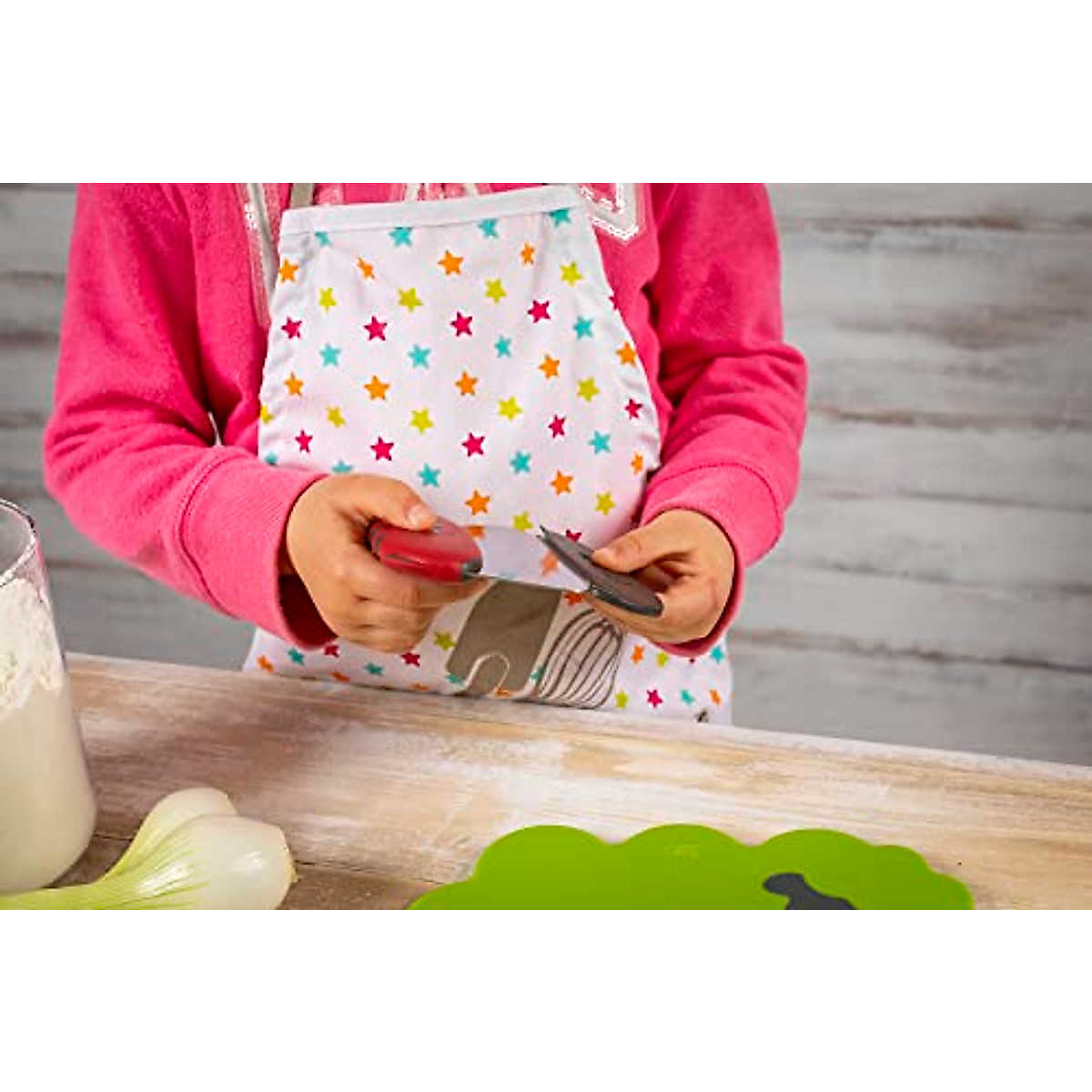 KUHN RIKON Kinderkitchen Kids Mezzaluna Knife With Blade Protector, Cat, 5.2" x 3.3" x 0.7", Red | Child-Friendly Cutting Tools For Real Cooking