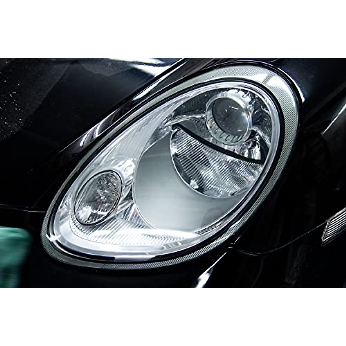 Autoglym Headlight Restoration Complete Kit, Quickly Restore Cloudy And Discoloured Headlights, Designed For Use With An Electric Drill, Includes Sanding Discs, Restoring Compound And Microfibre Cloth