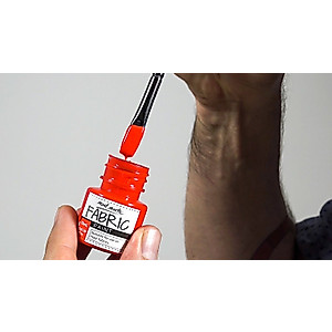 Mont Marte Permanent Fabric Paint Set 8 x 20ml Vivid Colours for Textile, Fabric, T-Shirt, Canvas, Wood, Ceramic, Glass